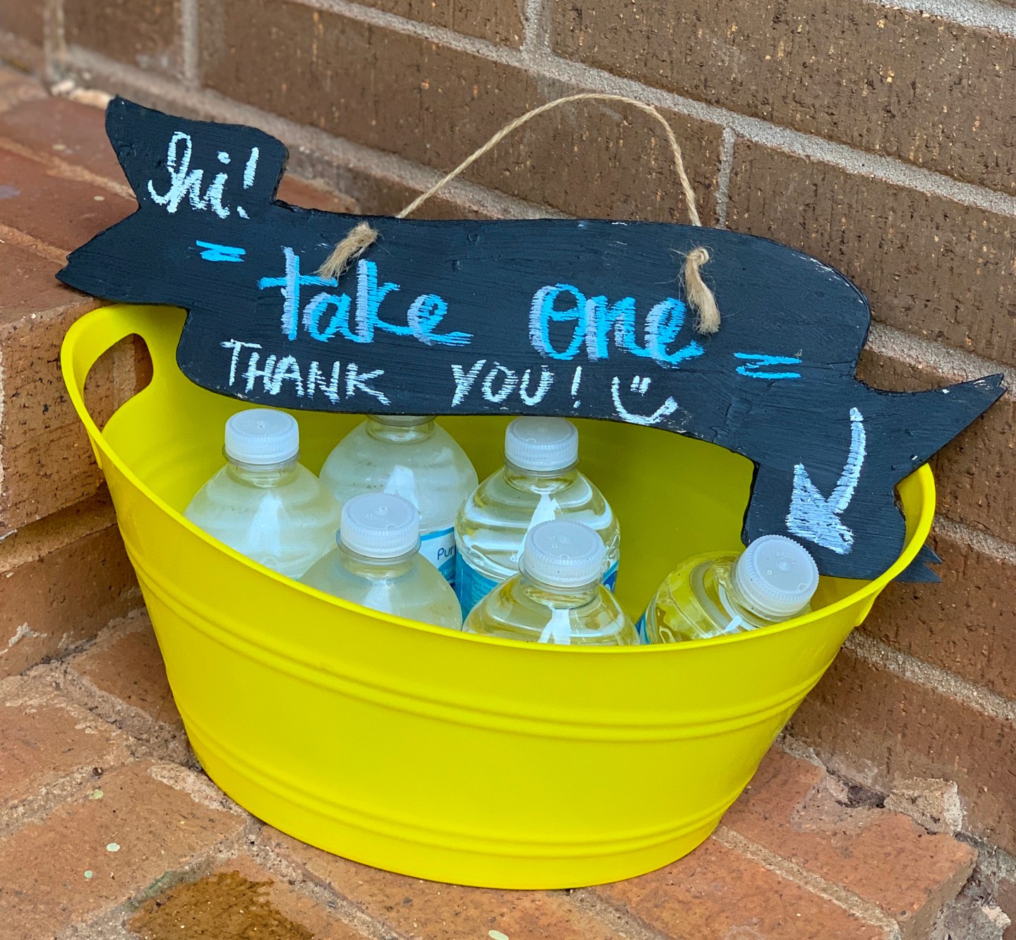 Thoughtful and Affordable Group Gifts – Come Home For Comfort